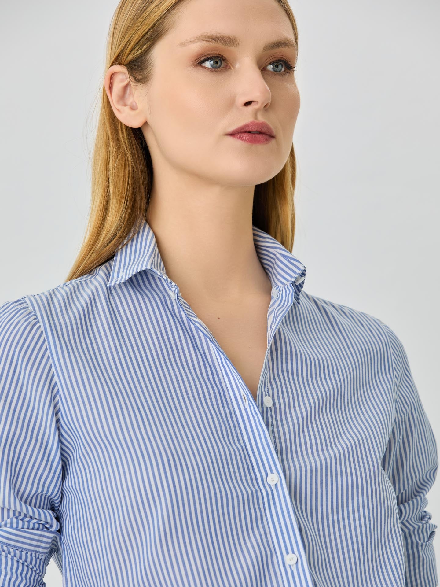 Woman Clothes | Premium Fashion | Sacoor Brothers