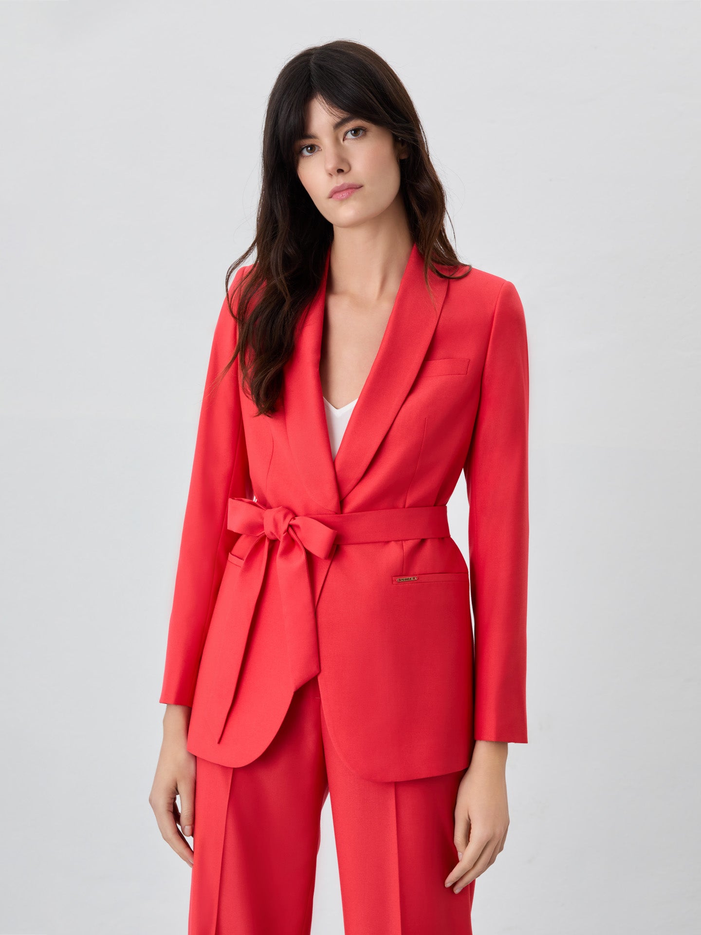 Fatos de Mulher em Promoção – Sacoor Brothers